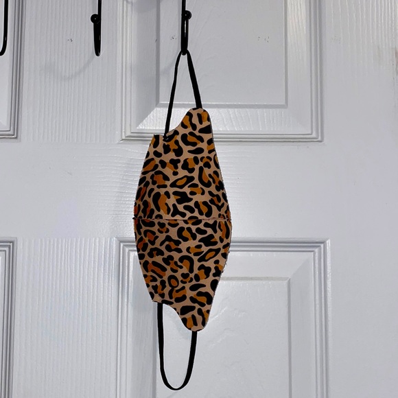 Accessories | Cheetah Print Face Mask | Poshmark